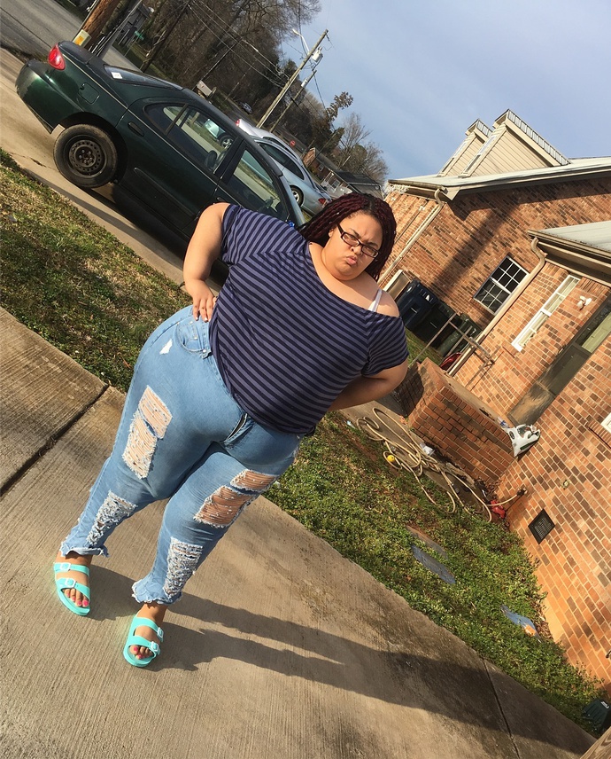 toriaaa danielle 20200216 135307 1 | StufferDB - The database of ...